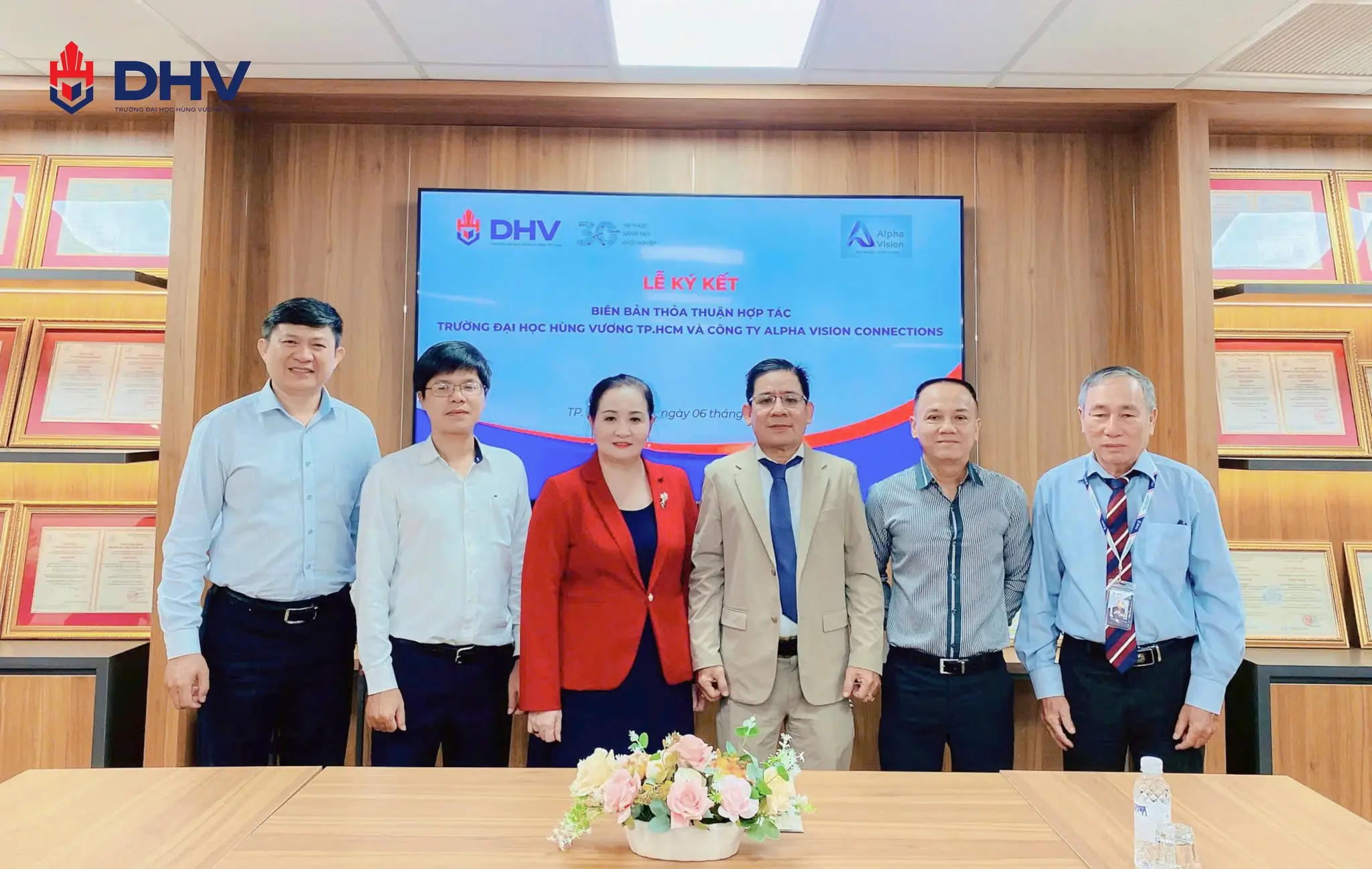 TRƯỜNG ĐẠI HỌC HÙNG VƯƠNG THÀNH PHỐ HỒ CHÍ MINH KÝ KẾT HỢP TÁC CHIẾN LƯỢC VỚI CÔNG TY ALPHA ...